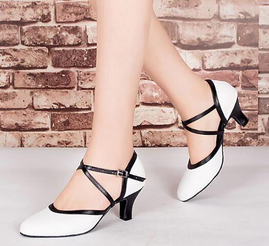 Black and White Closed Toe Ballroom Dancing Shoes Latin Salsa Dance Sh ...